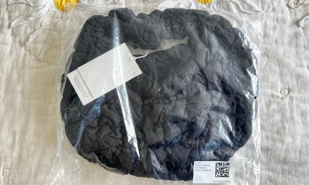 COS mini quilted bag Black, Women's Fashion, Bags & Wallets, Shoulder ...