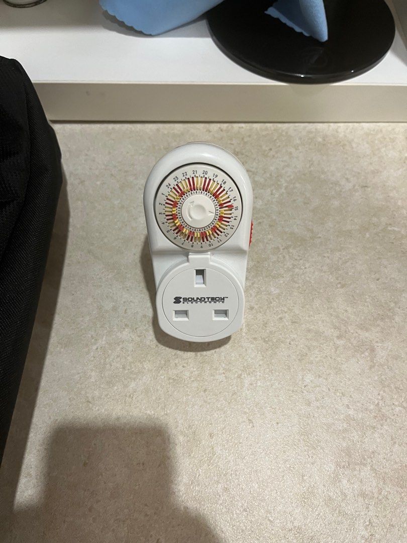 Digital timer adapter, TV & Home Appliances, Electrical, Adaptors ...