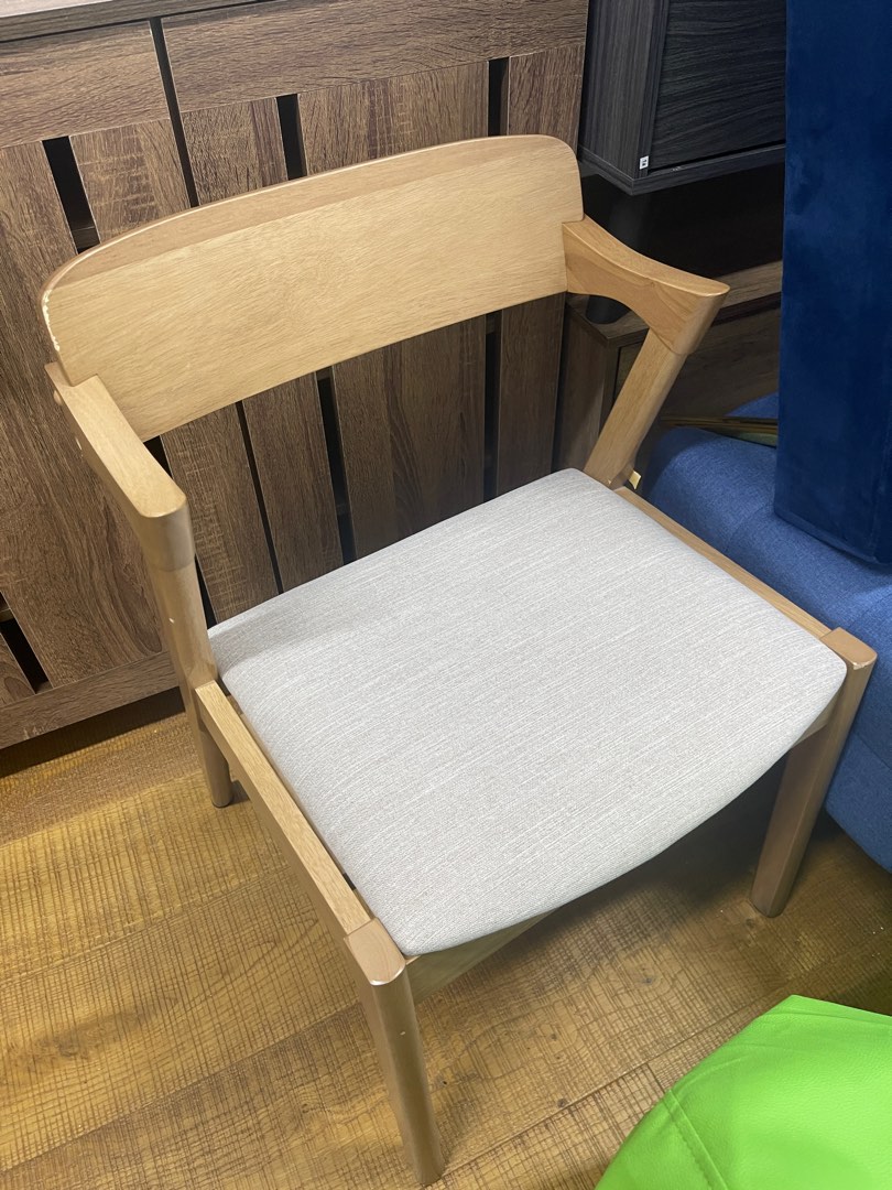 Dining chair defect, Furniture & Home Living, Furniture, Chairs on ...