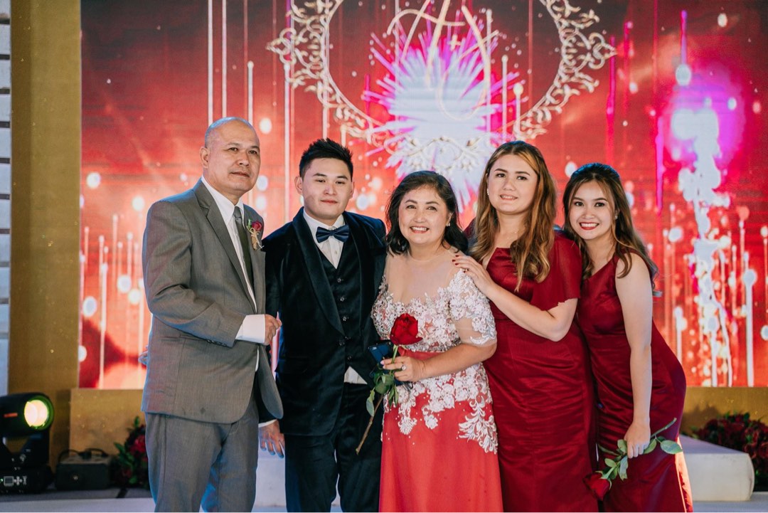 Elegant gown customized by Kenny Ladaga (my mom is at the middle on the first photo), Women's ...