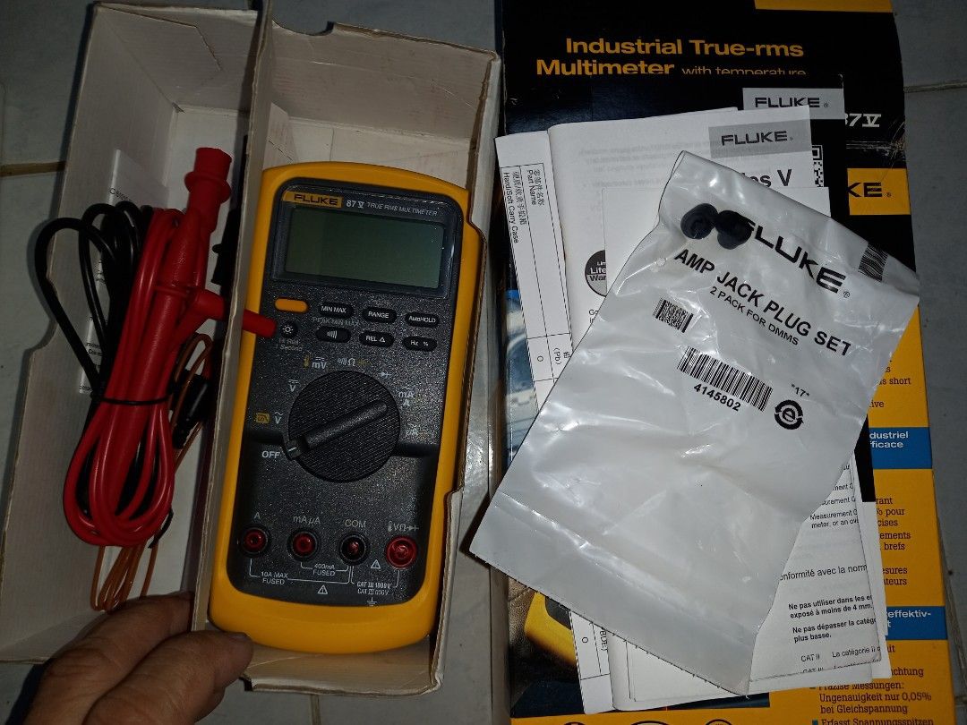 FLUKE 87V TRUE RMS DIGITAL MULTIMETER, Commercial & Industrial ...