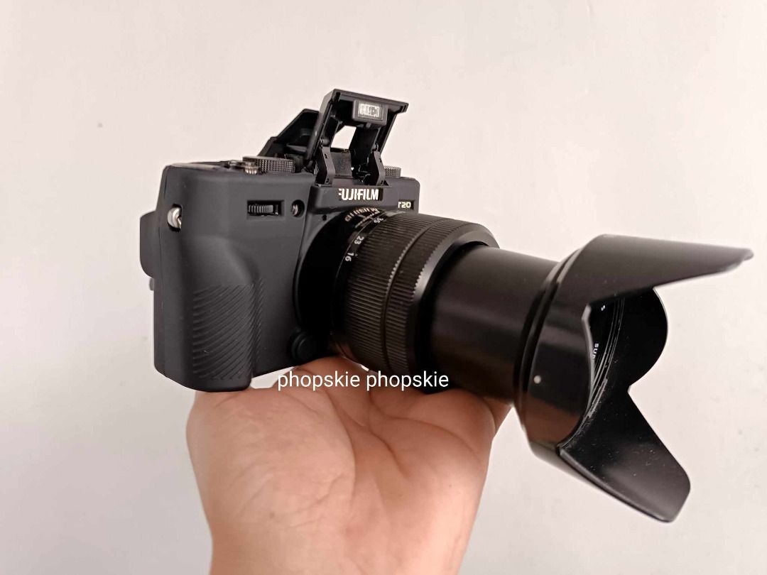 Fujifilm mirrorless camera XT20 with kit lens 24mp touch screen 4K ...