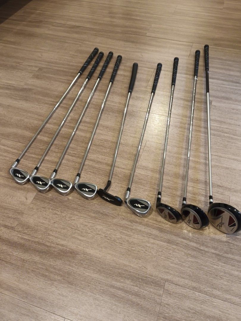 Golf Set - XV 460, Sports Equipment, Sports & Games, Golf on Carousell