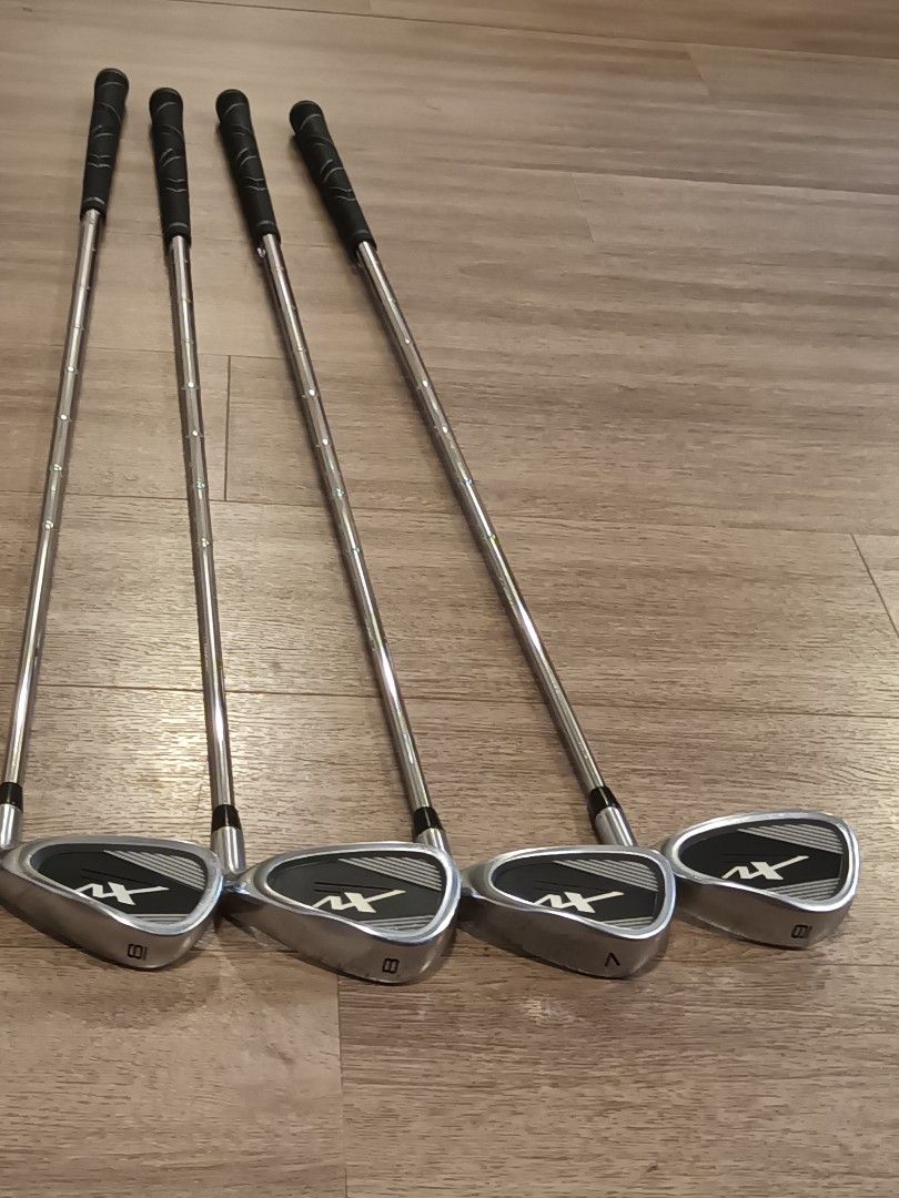 Golf Set - XV 460, Sports Equipment, Sports & Games, Golf on Carousell