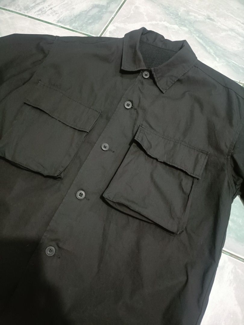 GU 3D Pocket Utility Buttoned Down Polo Shirt (Black), Men's Fashion ...