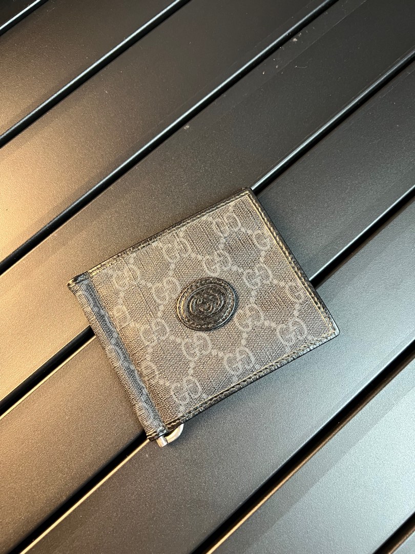 Gucci bifold card clip, Luxury, Bags & Wallets on Carousell