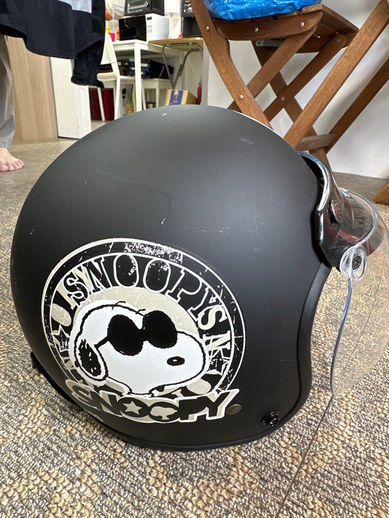 Helmet Snoopy, Motorcycles, Motorcycle Apparel on Carousell