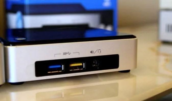 INTEL NUC i5 6th Gen, Computers & Tech, Desktops on Carousell