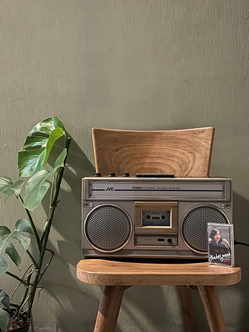 JVC Boombox cassete tape radio player vintage retro bonus kaset miki ...