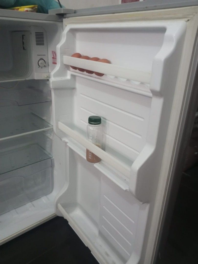 Kulkas SHARP 1 Pintu | tipe SJN-162 D, Kitchen & Appliances di Carousell