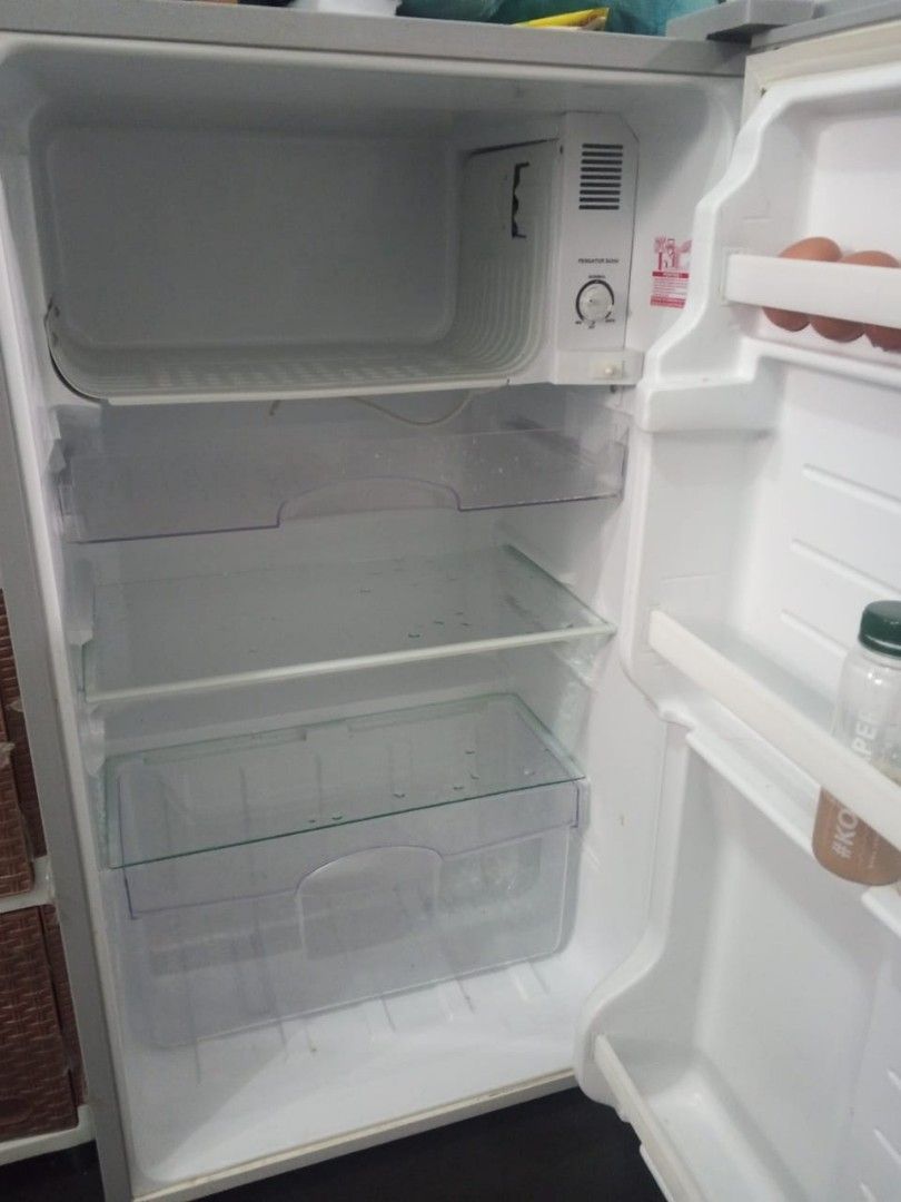 Kulkas SHARP 1 Pintu | tipe SJN-162 D, Kitchen & Appliances di Carousell