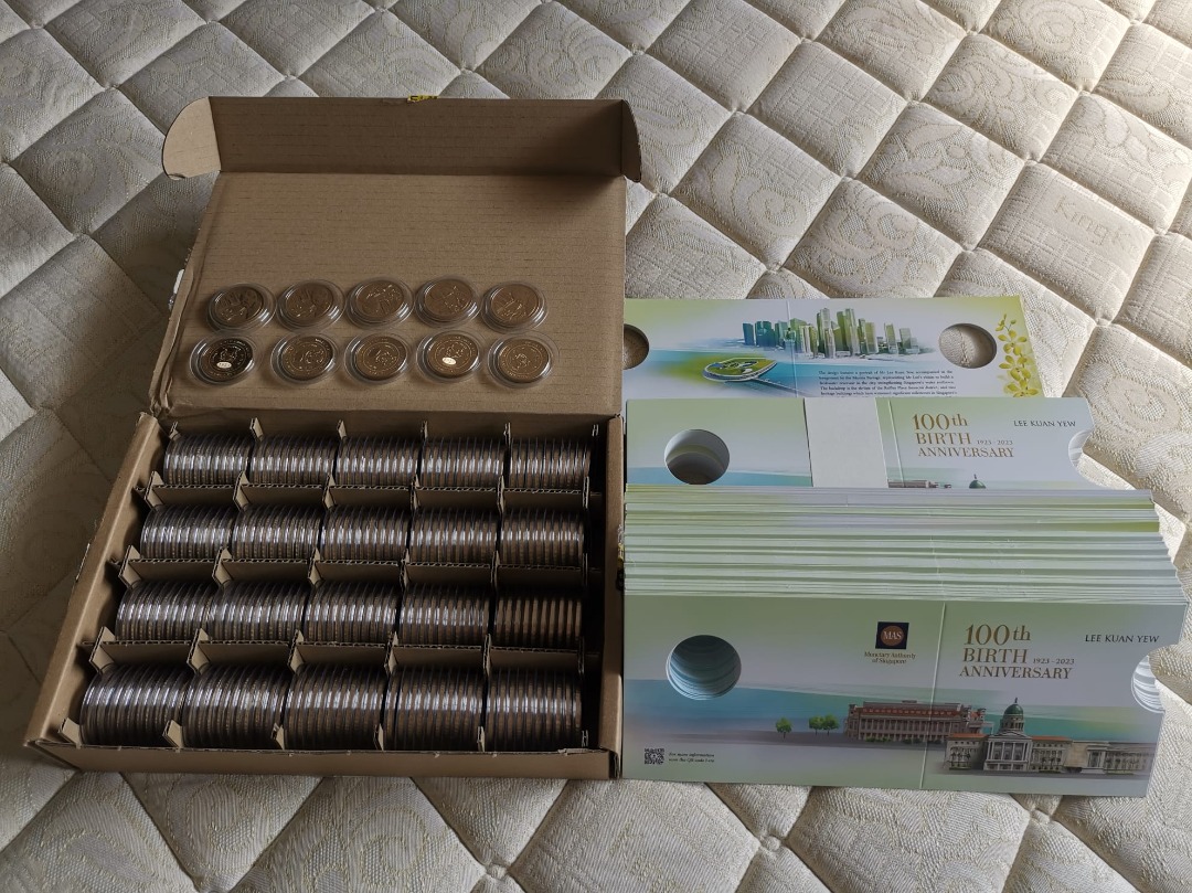 LKY 100 Anniversary $10 Coin - 200 pieces come with box and all in the ...