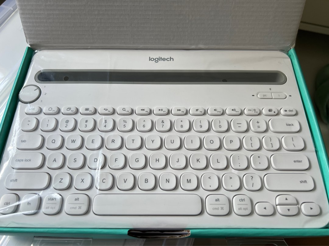 Logitech K480 Built In Phone Tablet Multi Device Wireless Bluetooth ...