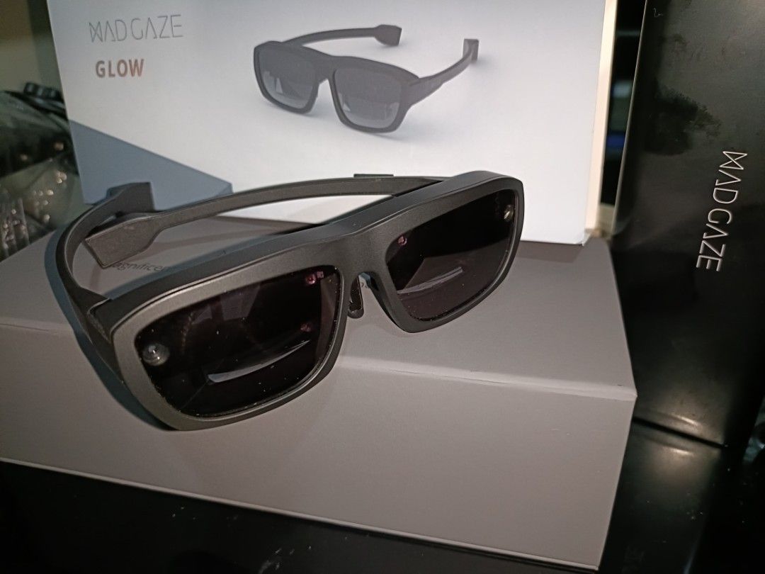 Mad Gaze Glow AR Glasses. Eyeglasses AR Monitor Display. not VR, Video ...