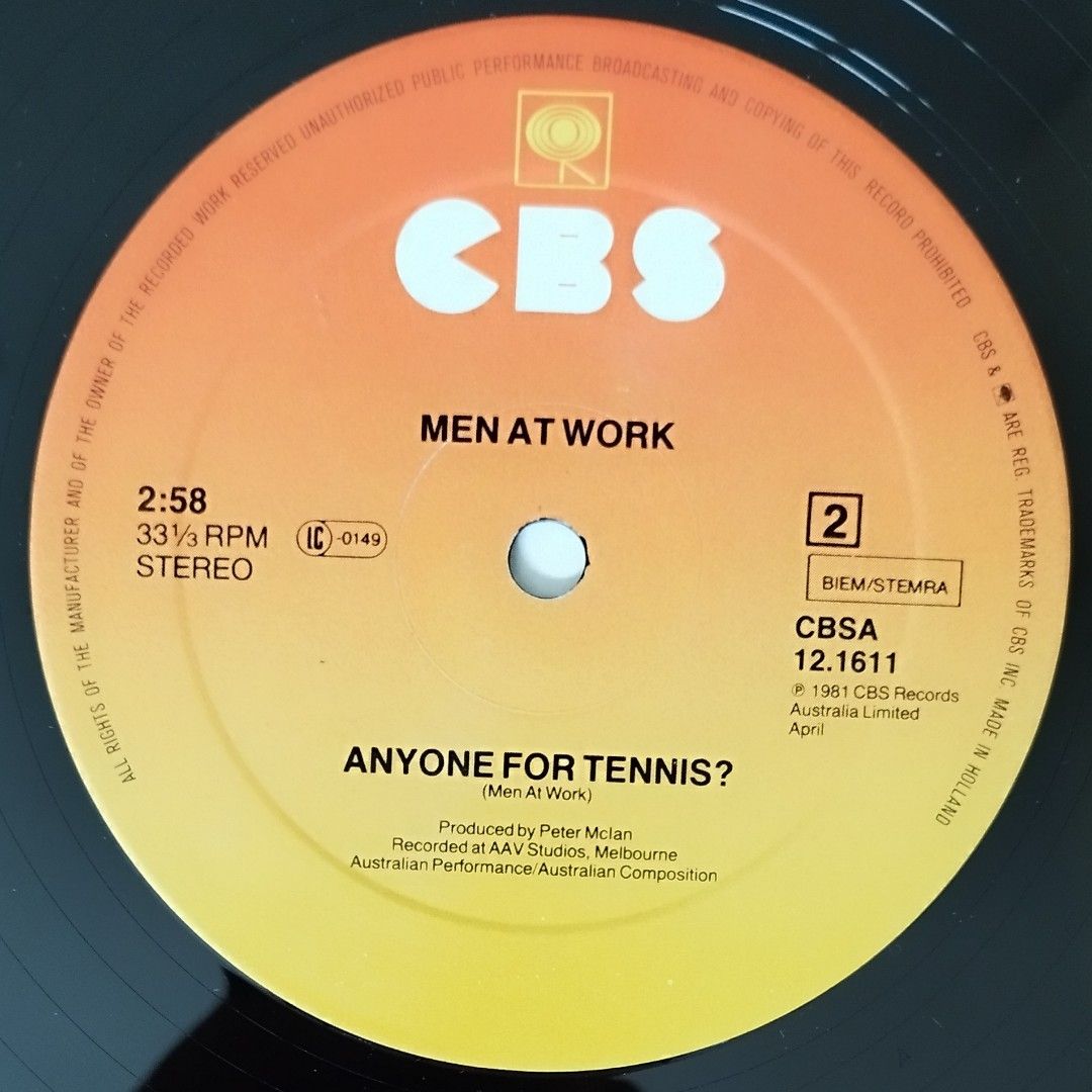 MEN AT WORK - WHO CAN IT BE NOW 12" singles vinyl (pre-loved), Hobbies & Toys, Music & Media ...