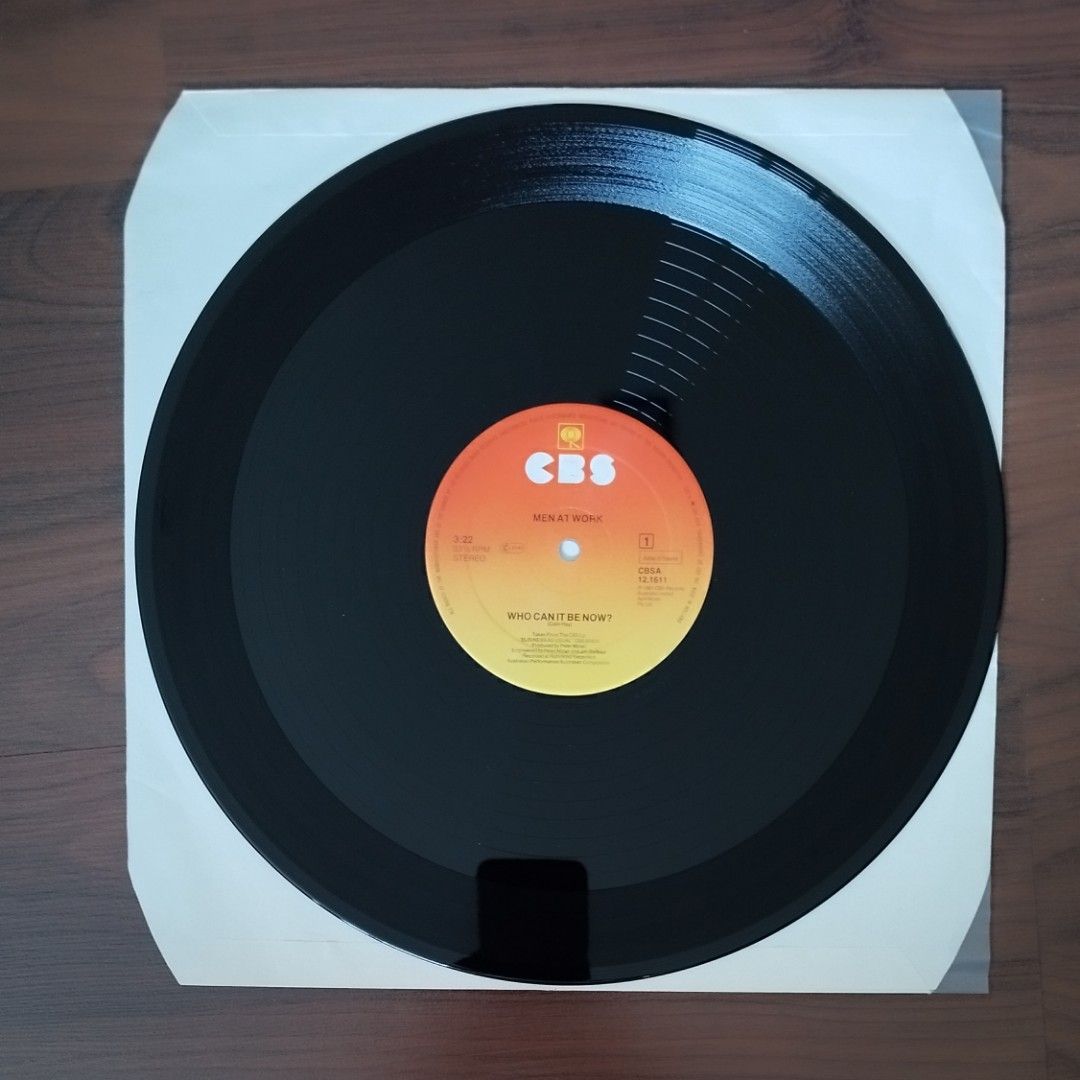 MEN AT WORK - WHO CAN IT BE NOW 12" singles vinyl (pre-loved), Hobbies & Toys, Music & Media ...