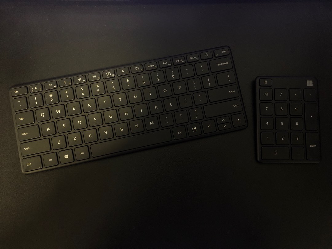 Microsoft Designer Compact Keyboard Number Pad 藍牙鍵盤 數字鍵盤 鍵盤, 電腦＆科技, 電腦 ...