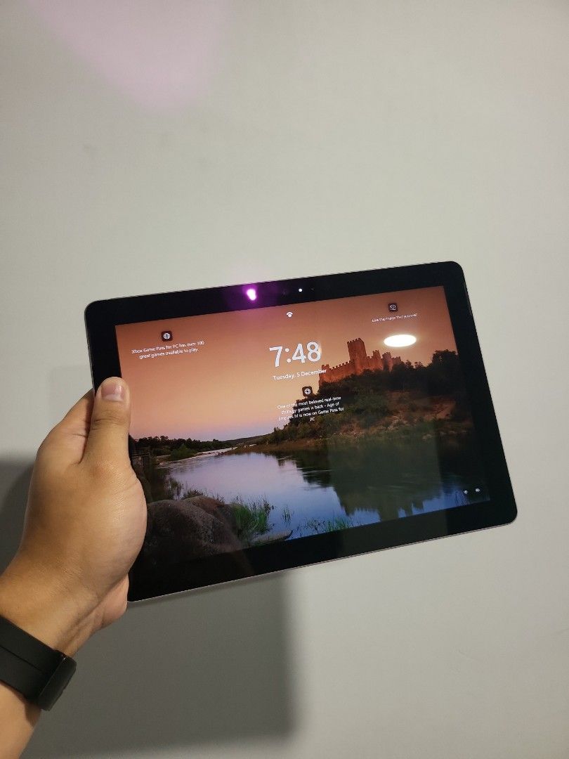 Microsoft Surface Go (1st Gen) - 8gb RAM, 128GB storage, Non-LTE ...