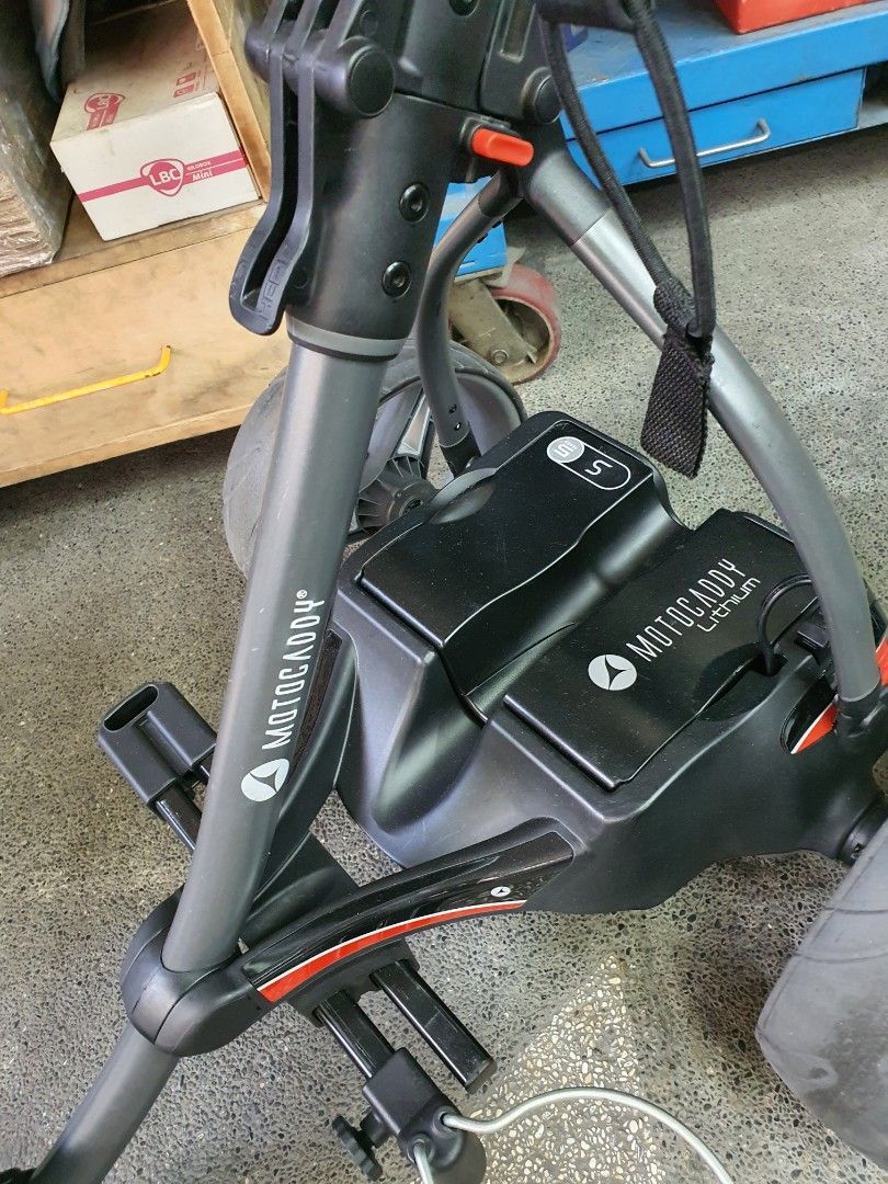 Motocaddy S1 Electric/Manual Golf Bag Trolley/Cart, Sports Equipment ...