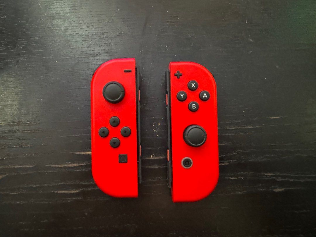 Nintendo Switch Joycons mario red, Video Gaming, Gaming Accessories ...