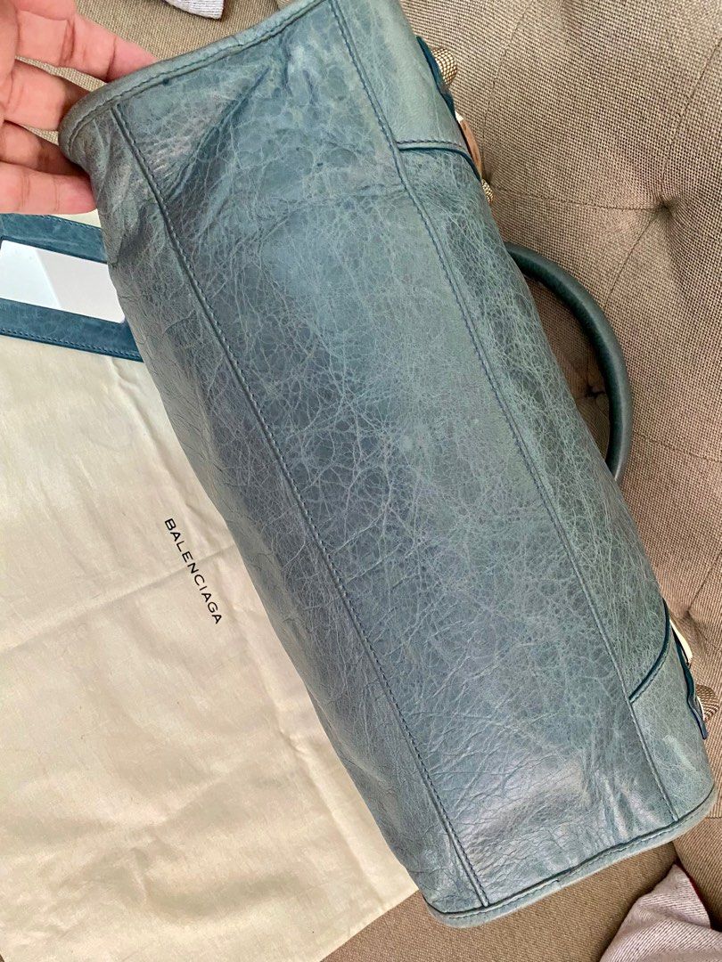 Original/authentic Balenciaga bag, Luxury, Bags & Wallets on Carousell