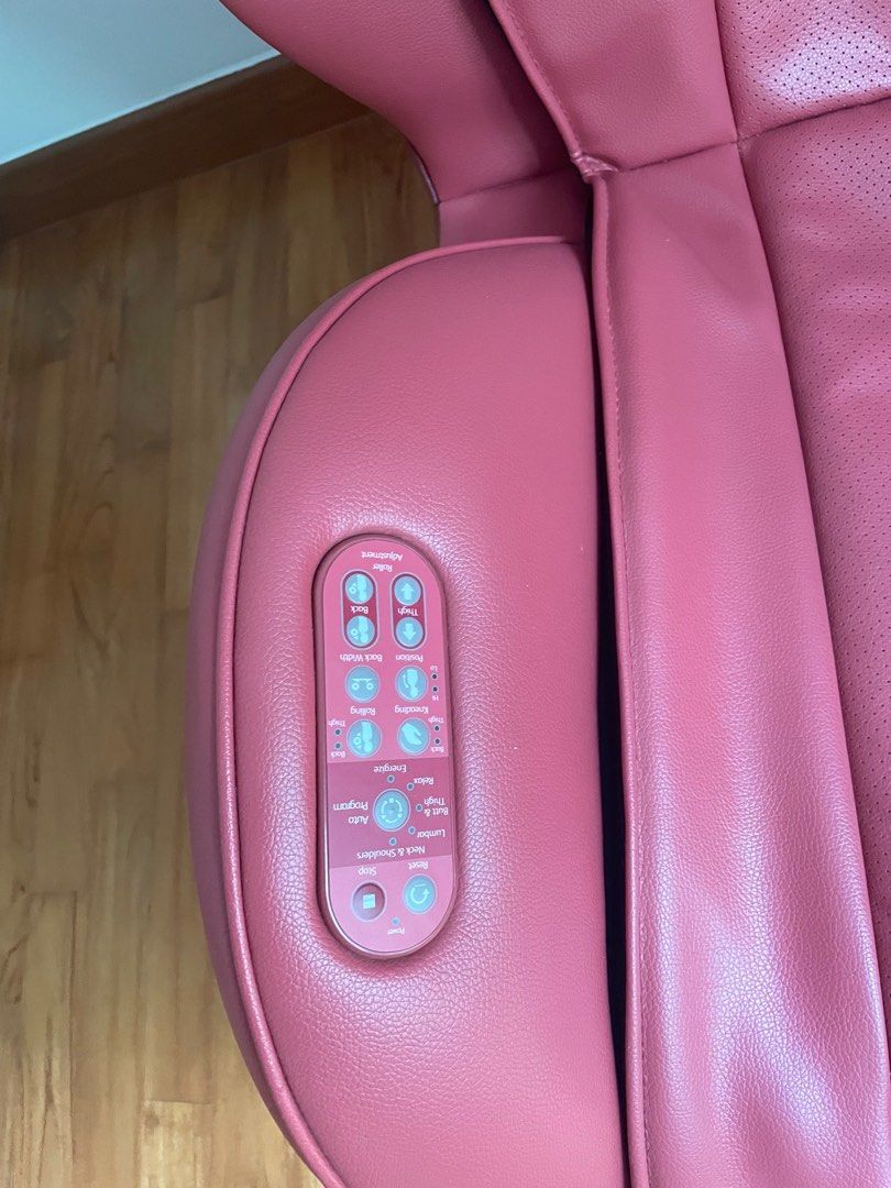 Osim Udivine Mini, Health & Nutrition, Massage Devices on Carousell