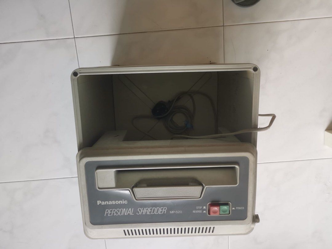 Panasonic Paper shredder office duty, Everything Else on Carousell
