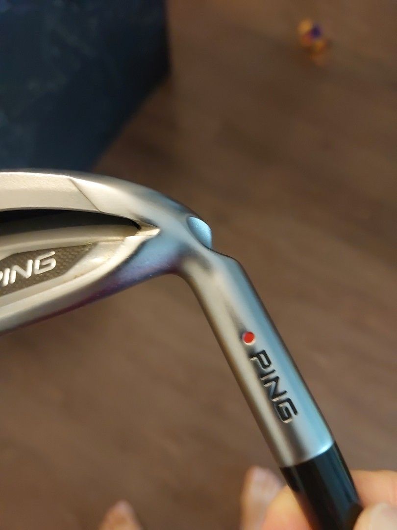 PING G425 Iron set, Red dot, Graphite, Sports Equipment, Sports & Games, Golf on Carousell