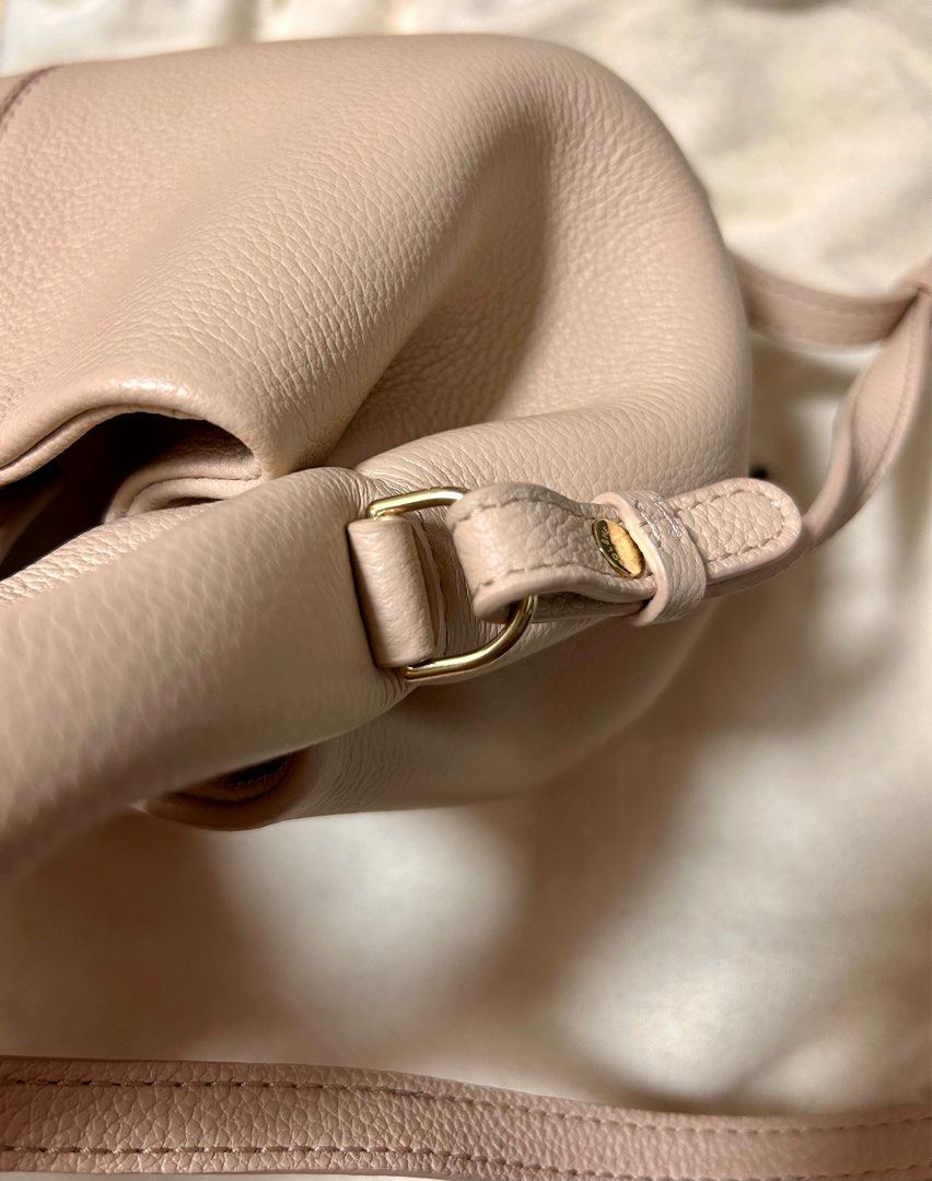 Polene number nine mini dune, 名牌, 手袋及銀包 - Carousell