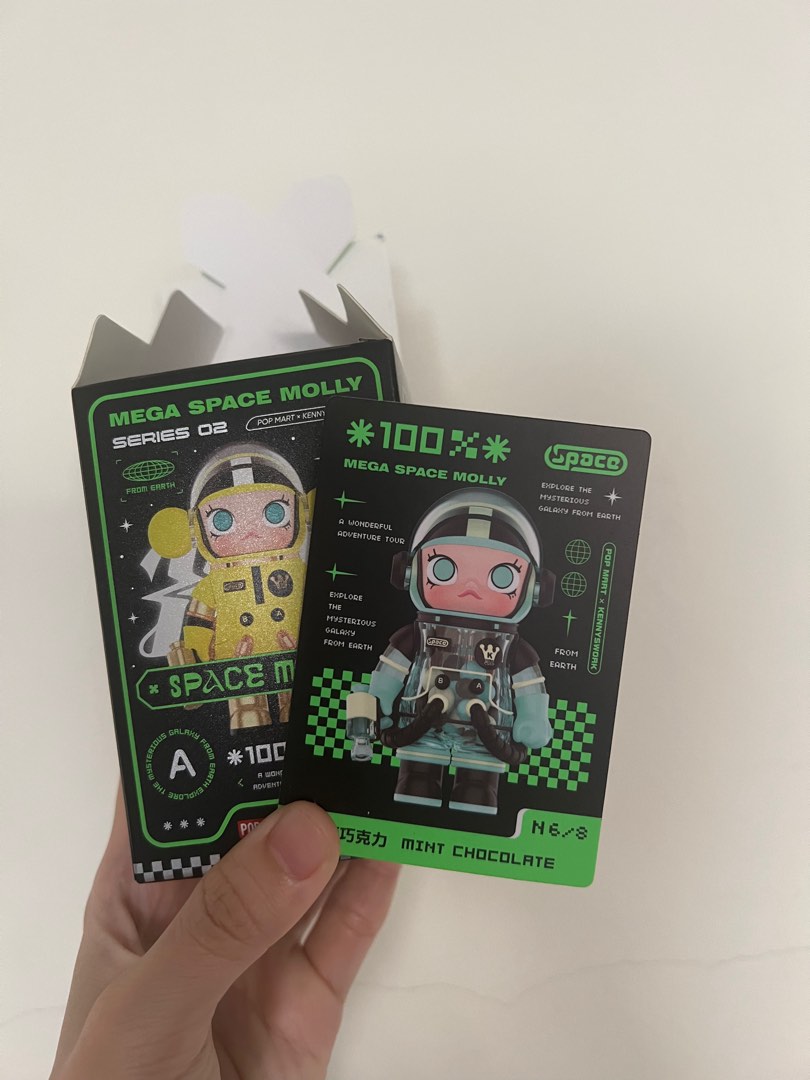 Popmart 100% mega space Molly series 2 mint choco, Hobbies & Toys, Toys & Games on Carousell
