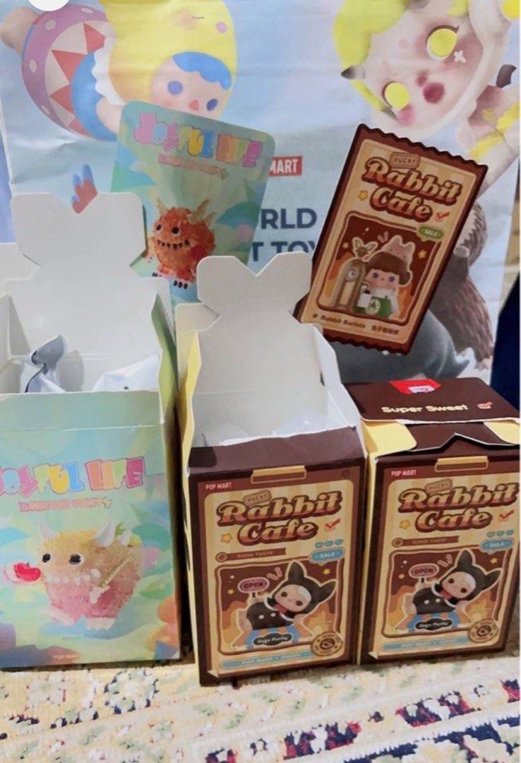 Popmart Disney 52toys Laura, Hobbies & Toys, Memorabilia & Collectibles ...