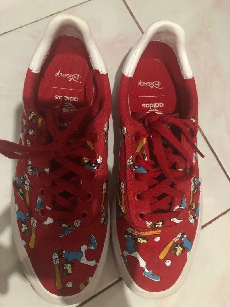 Pre loved ORIGINAL ADIDAS disney sport goofy, Women's Fashion, Footwear ...