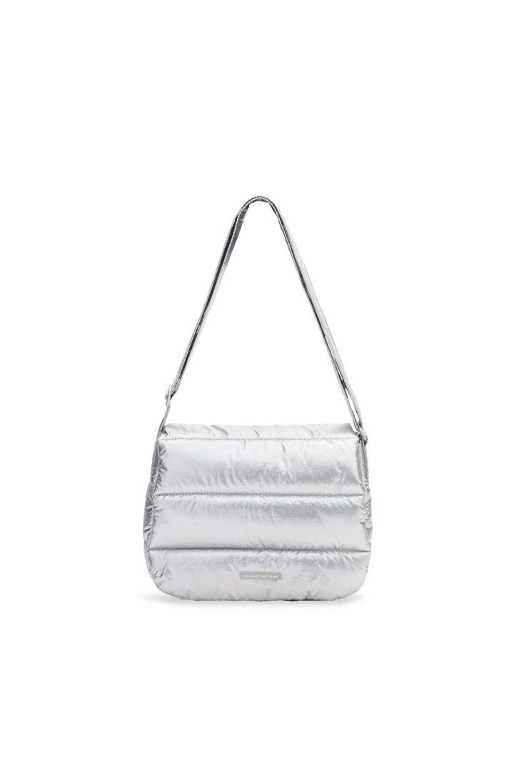 Beyond the Vines Metallic Poofy Bag, Women's Fashion, Bags & Wallets ...