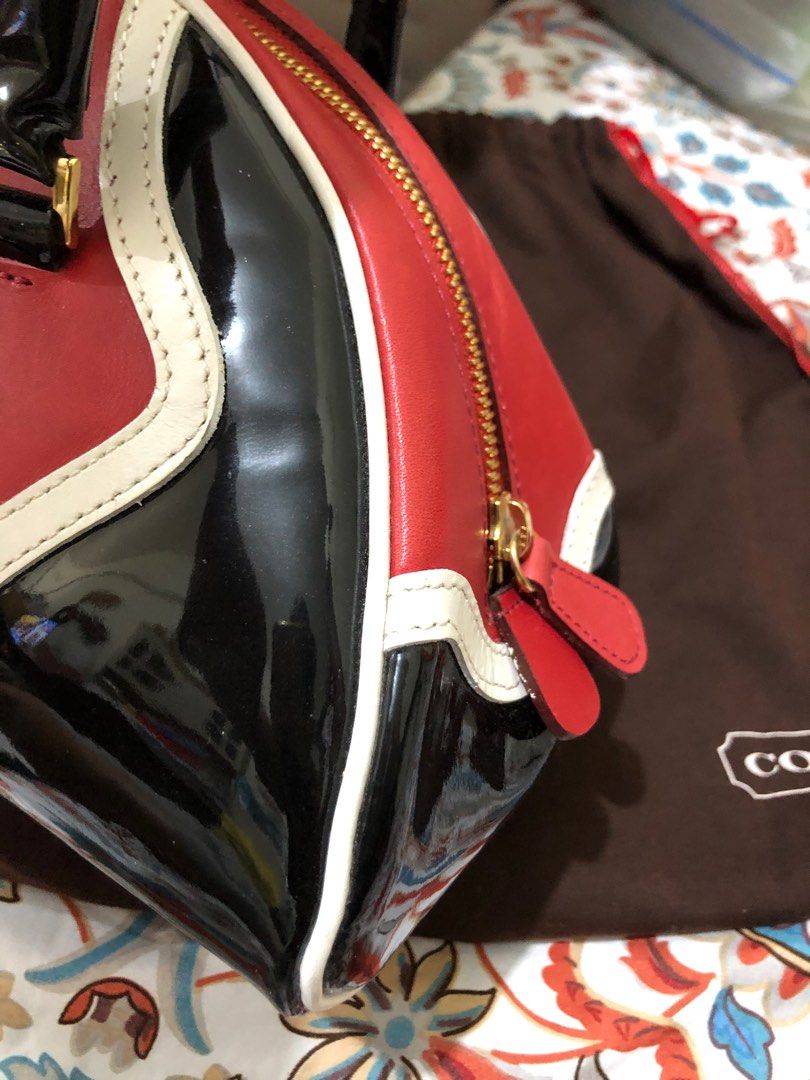 Undercover by jun Takahashi leather bag, Women's Fashion, Bags ...