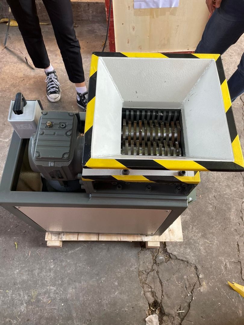 PVC Plastic Pet Bottle Crusher Shredder Home Plastic Tube Cutting ...