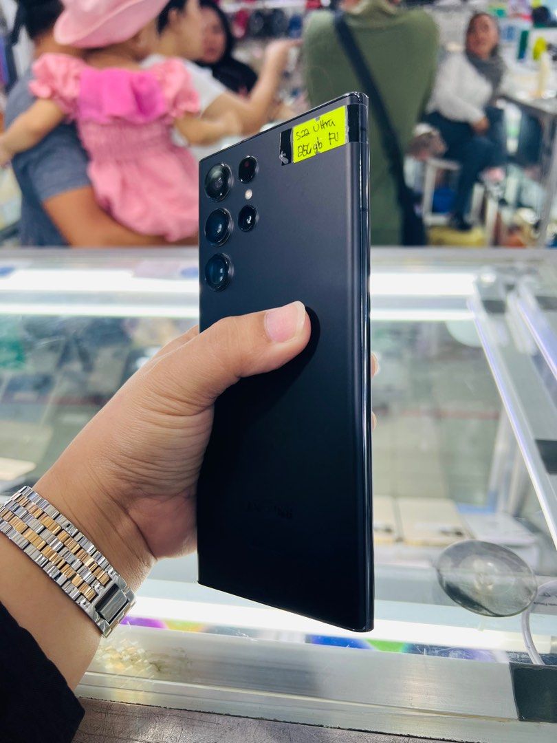 Samsung S22 Ultra 5G Dents, Mobile Phones & Gadgets, Mobile Phones ...