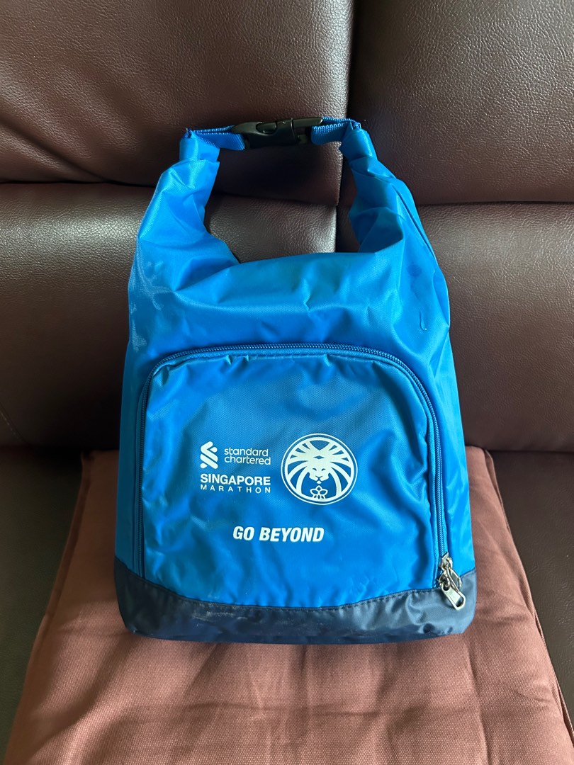 Shoe/Sports Bag (Standard Chartered Singapore Marathon 2023), Men's ...