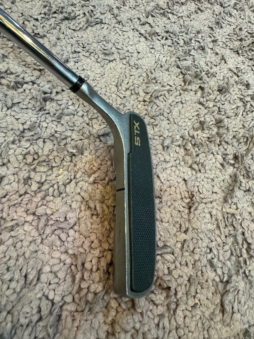 STX Green Putter, Sports Equipment, Sports & Games, Golf on Carousell