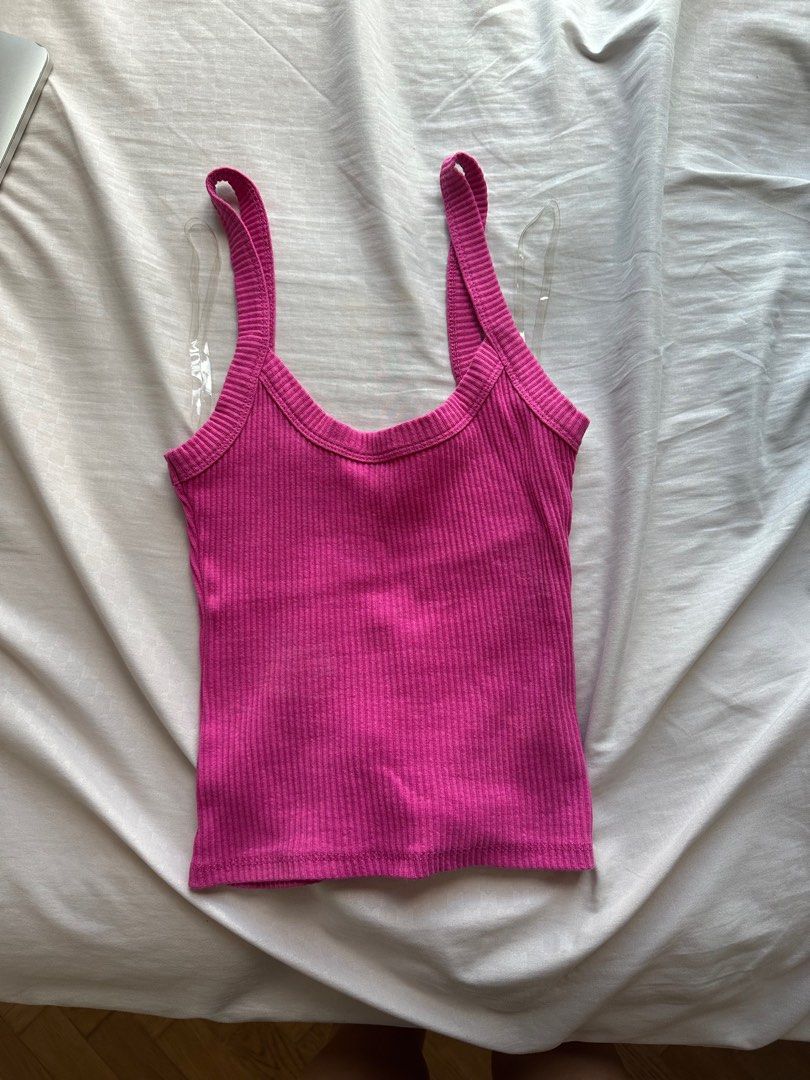 supre riri scoop neck tank, Women's Fashion, Tops, Sleeveless on Carousell