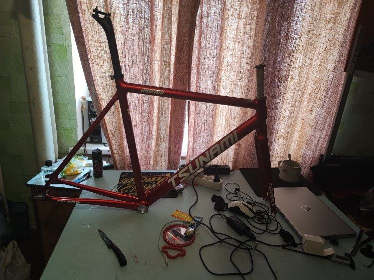 TSUNAMI SMN100 FRAME, Sports Equipment, Bicycles & Parts, Bicycles on ...