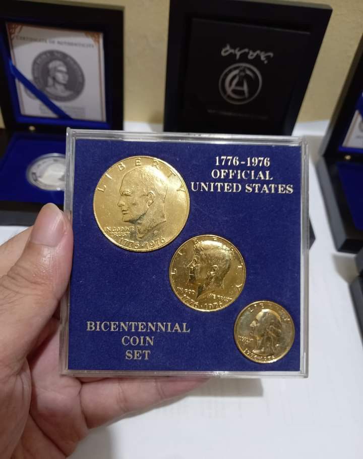 US Bicentennial coin set, Hobbies & Toys, Memorabilia & Collectibles ...