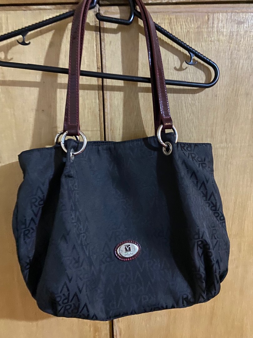 Valentino Rudy Shoulder Bag, Women's Fashion, Bags & Wallets, Shoulder ...