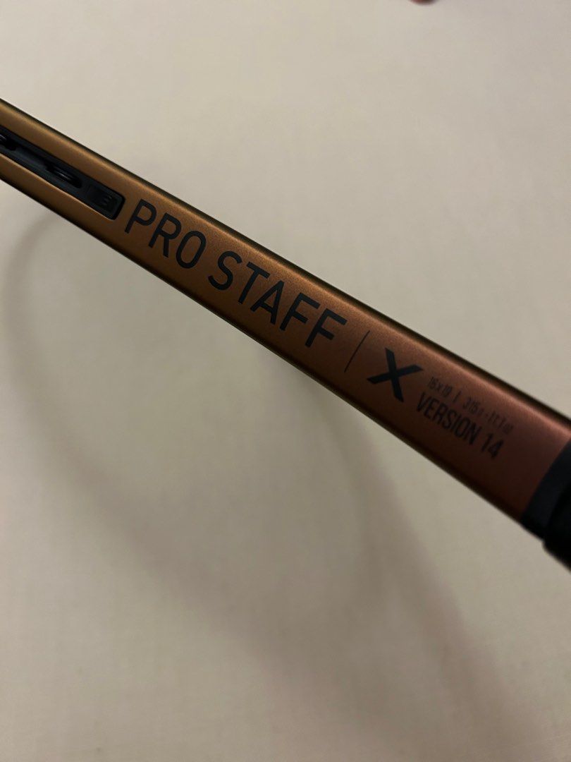 Wilson Pro Staff X v14 L2, Sports Equipment, Sports & Games, Racket ...