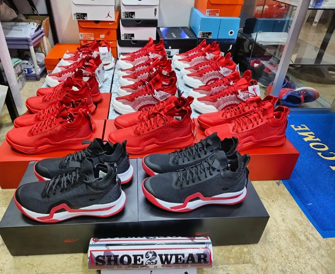 World Balance Scottie 1 /2, Men's Fashion, Footwear, Sneakers on Carousell