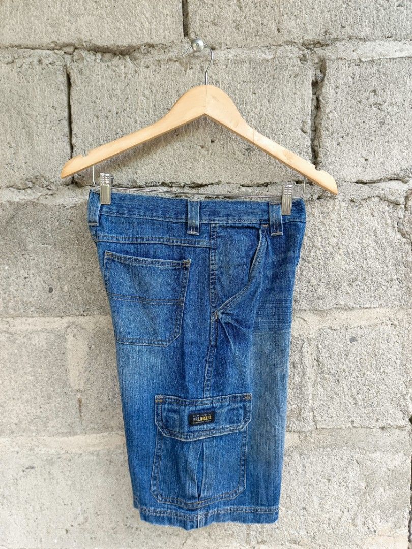 Wrangler Cargo Jorts, Men's Fashion, Bottoms, Shorts on Carousell