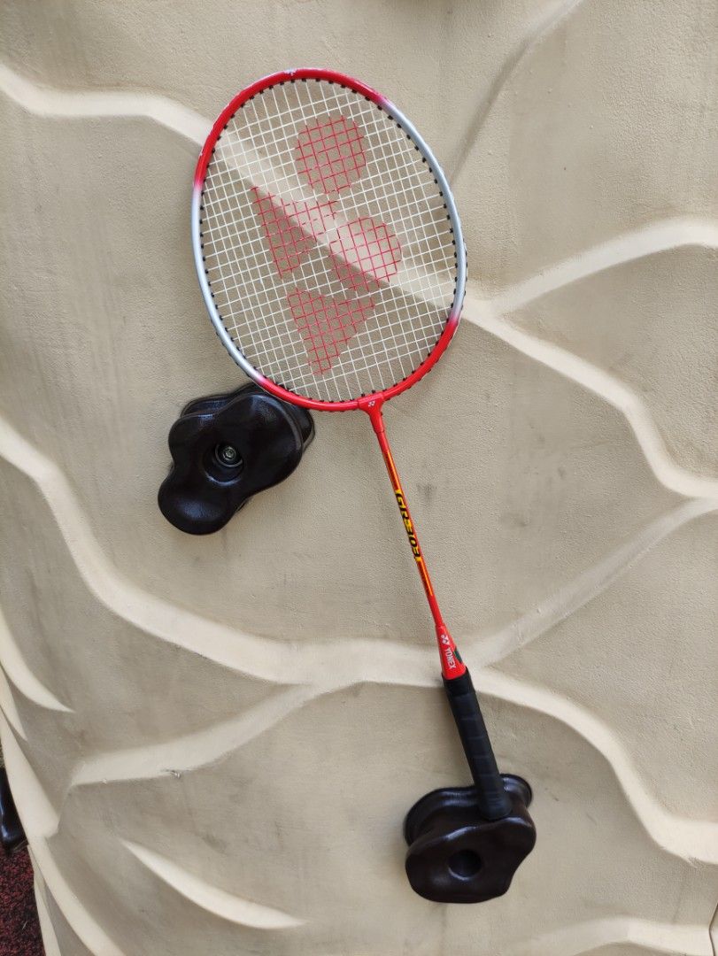 Yonex GR 303 Light Weight Badminton Racket With Free Casing, Sports ...