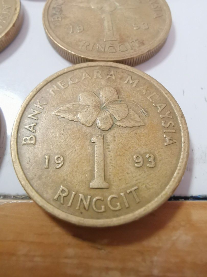 1994 (Offer Me) RM1 coin syiling gold emas, Hobbies & Toys ...