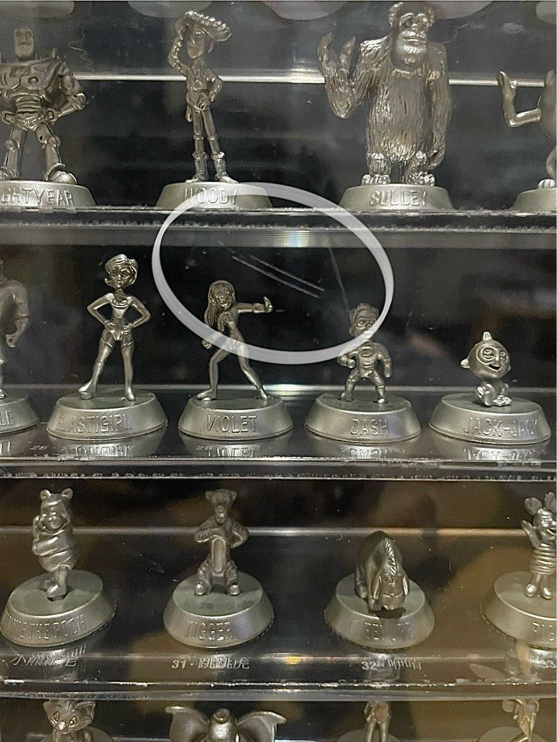 (絕版）2005年迪士尼 7-Eleven Disney Magical Miniatures (Silver) with Special ...