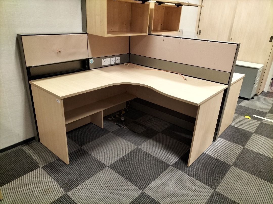 2 in 1, 4 in 1, 8 in 1, 6 in 1 Executive Workstation, with partion ...