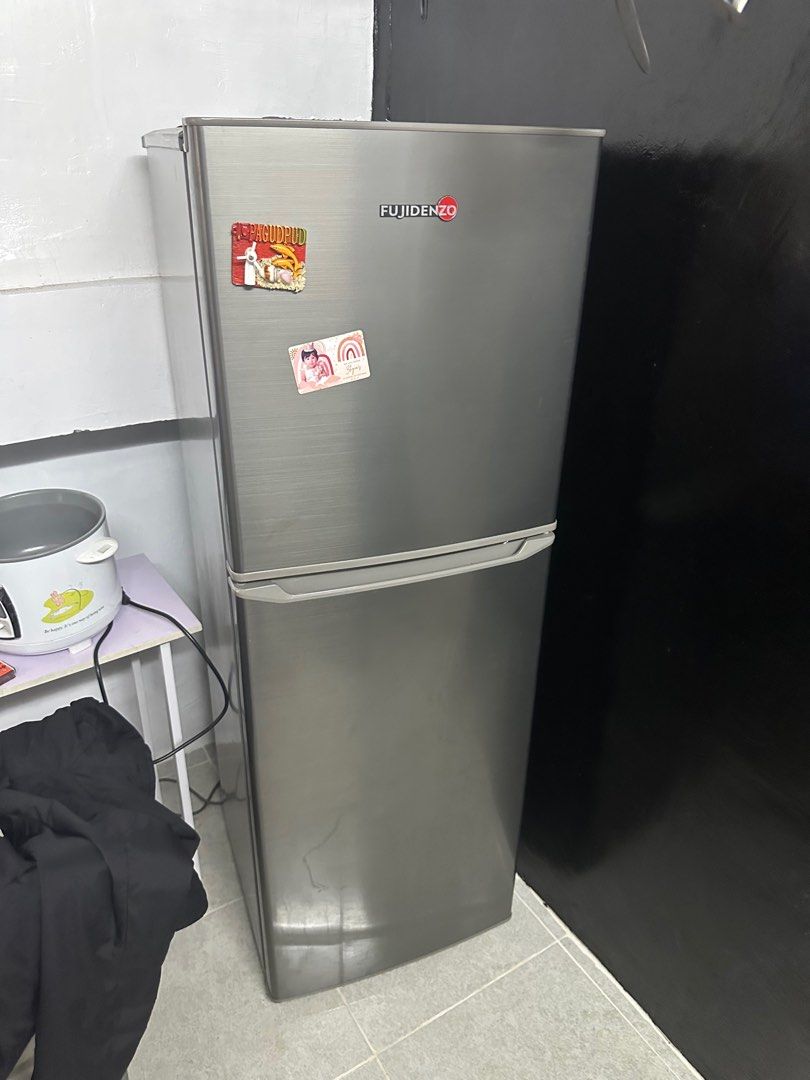 6ft 2 doors ref, TV & Home Appliances, Kitchen Appliances ...